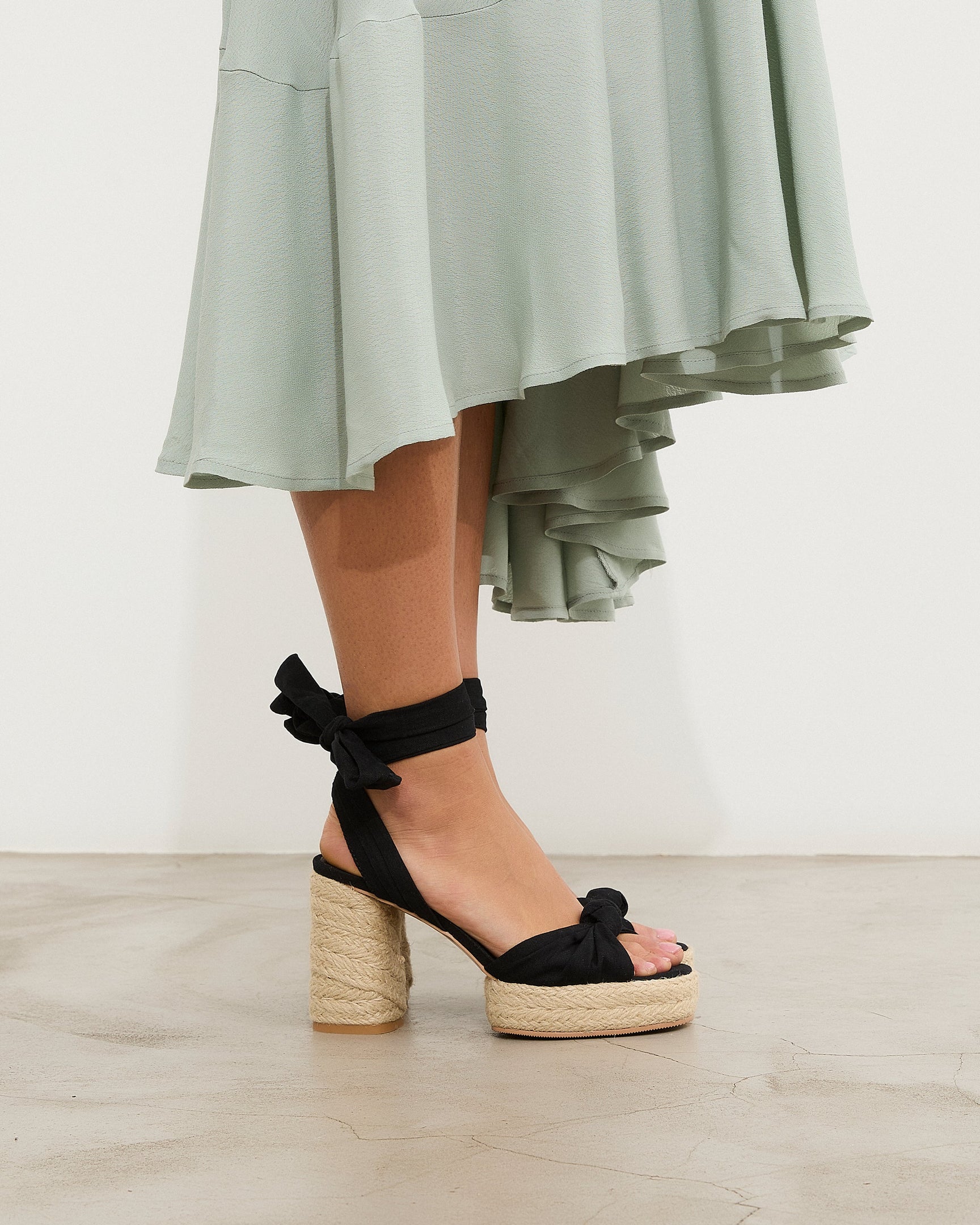 Rosette Negro – MIM